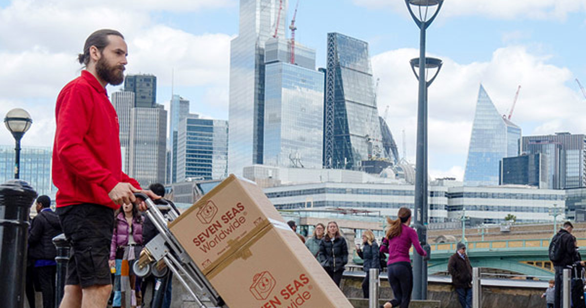 A Guide to ToR1 (Transfer of Residence) When Moving to the UK