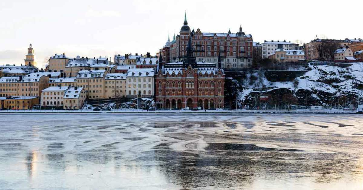 Customs Clearance Sweden: TV 740.47 | Shipping to Sweden